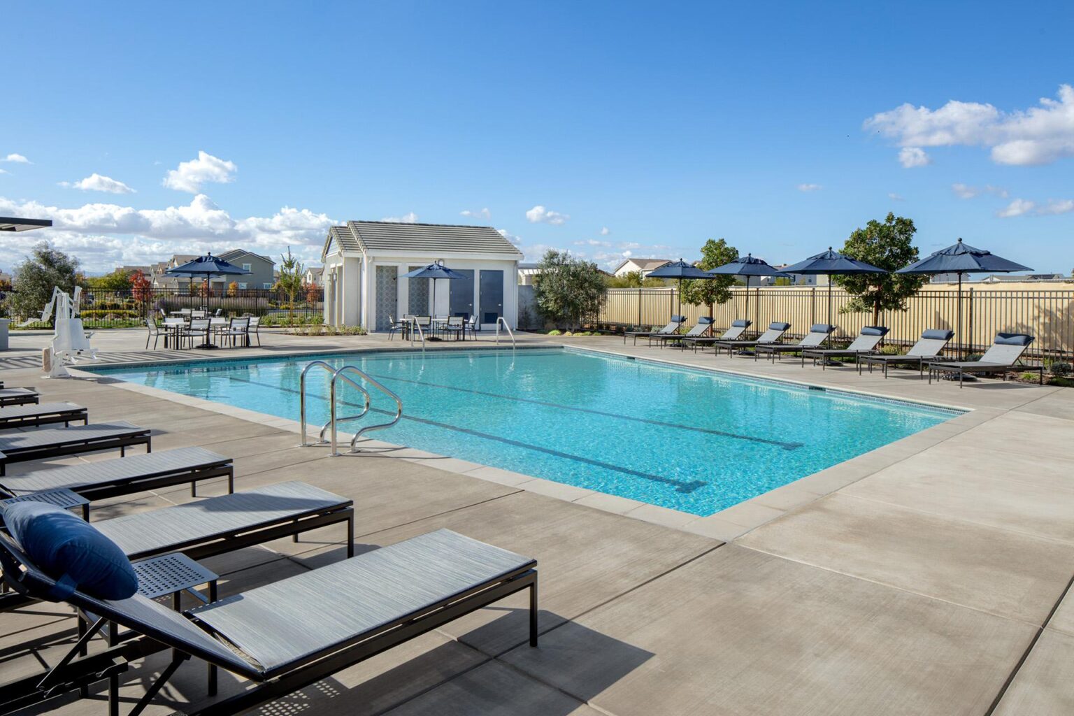 Home - River Islands